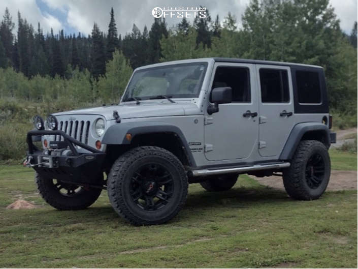 2010 Jeep Wrangler with 18x9 12 Worx Beast and 295/70R18 Cooper ...