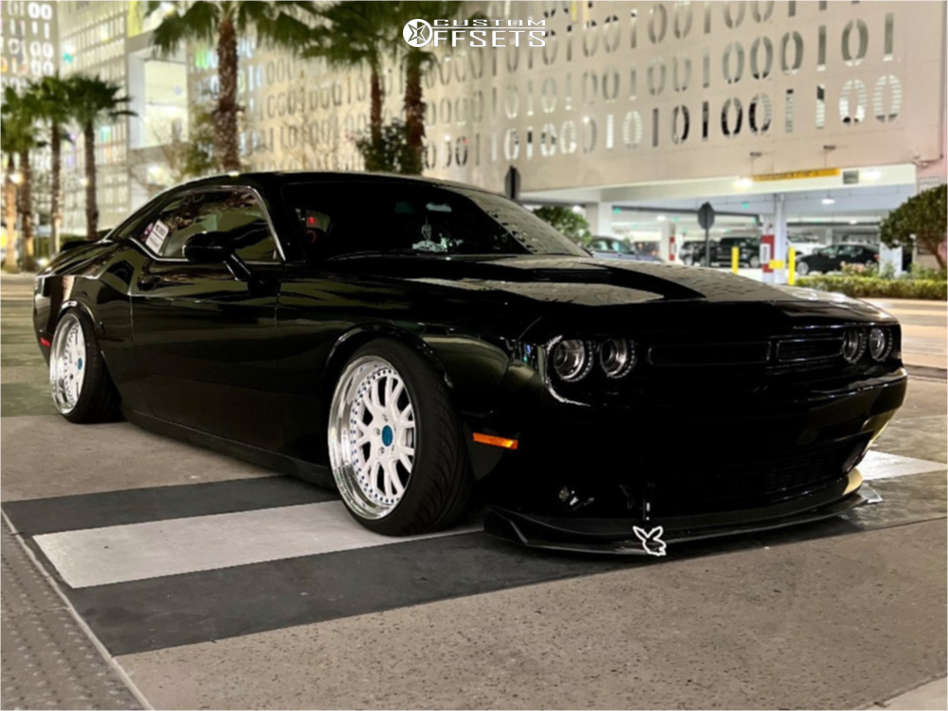 2020 Dodge Challenger with 19x9.5 25 GMR Ms-5 and 255/50R19 Firestone ...