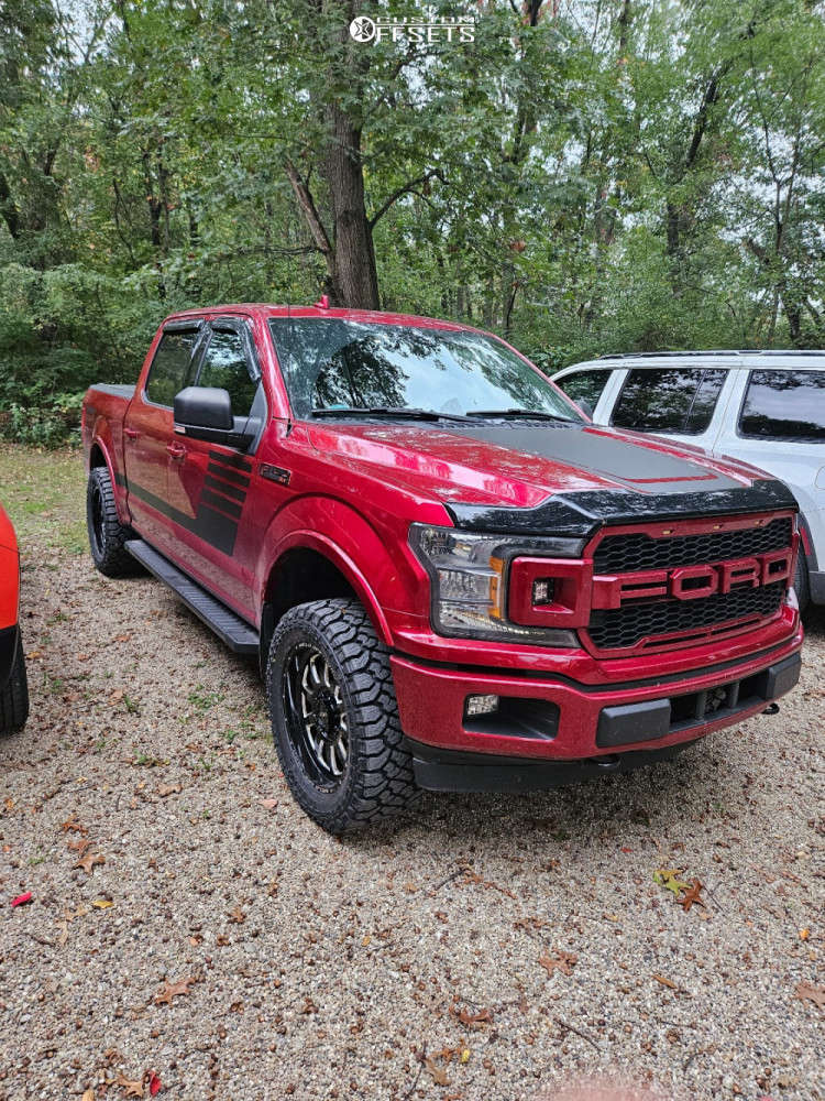 2018 Ford F-150 with 20x9 0 Weld Off-Road Stealth and 33/12.5R20 Kenda ...