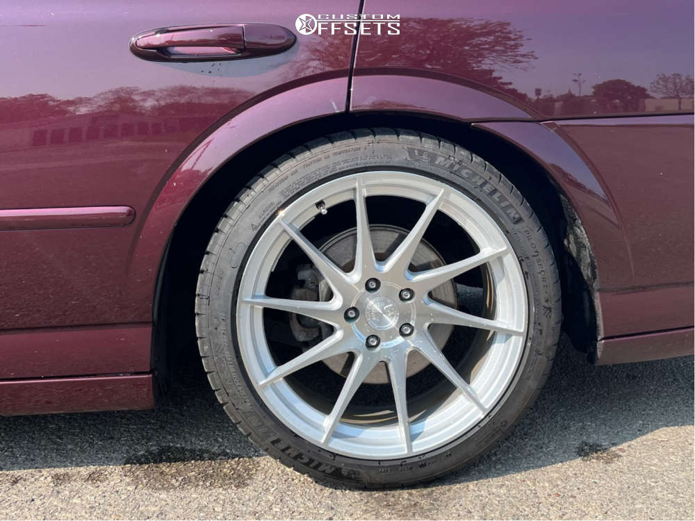 2006 Lincoln LS with 18x8.5 35 Aodhan Ah09 and 235/40R18 Michelin Pilot ...