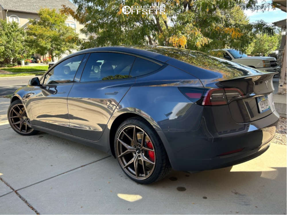 2023 Tesla 3 with 20x9.5 40 Enkei Tsr-x and 245/35R20 Continental ...