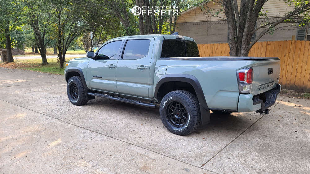 2022 Toyota Tacoma with 17x8.5 0 DX4 Beast and 265/65R17 Hankook ...