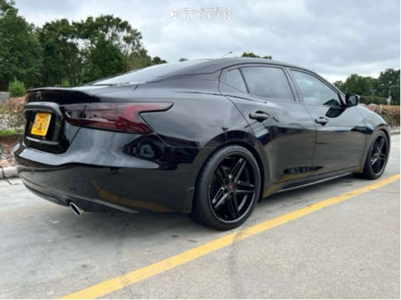 2018 Nissan Maxima with 20x8.5 35 Ferrada Cm1 and 245/35R20 Toyo Tires ...