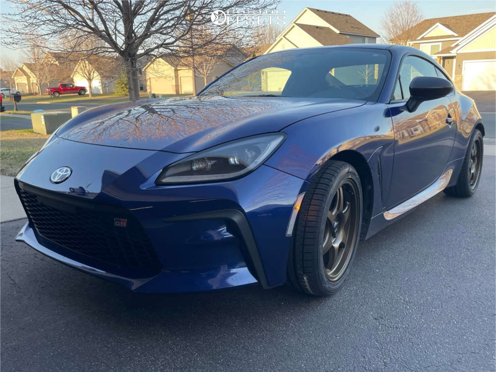 2023 Toyota GR86 with 17x8 40 Konig Hexaform and 245/40R17 Falken ...