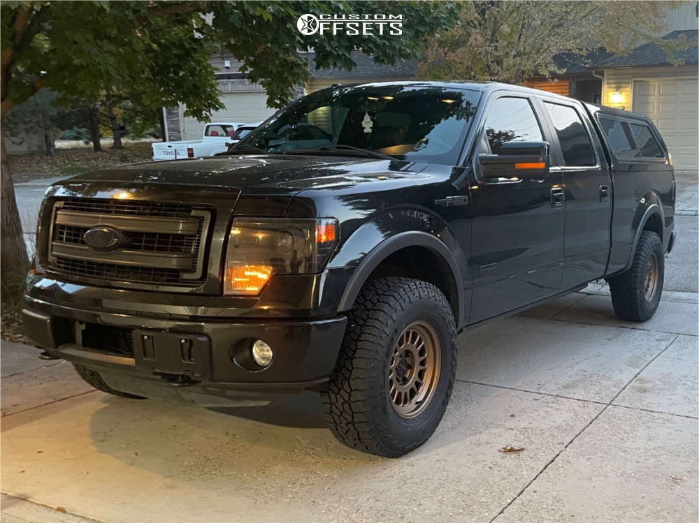 2013 Ford F-150 with 17x8.5 0 Method Mr318 and 285/75R17 Falken ...