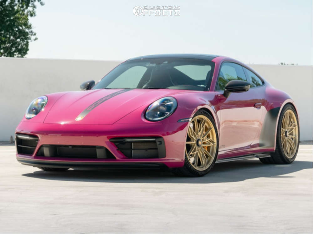 2022 Porsche 911 with 20x9 45 Forgelite SV07 and 255/35R20 Michelin ...