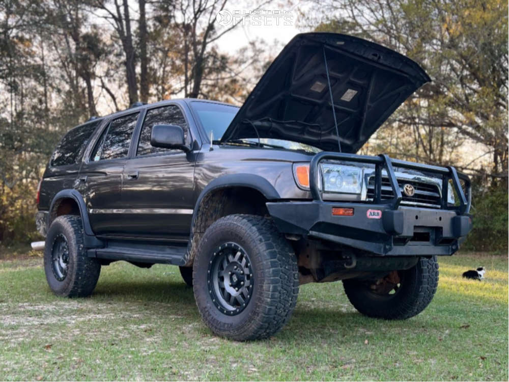 1997 Toyota 4Runner with 17x9 -12 XD Xd128 and 285/70R17 Kenda Klever ...