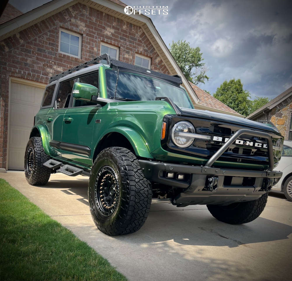 2022 Ford Bronco with 18x9 Black Rhino Carbine and 295/70R18 Nitto ...