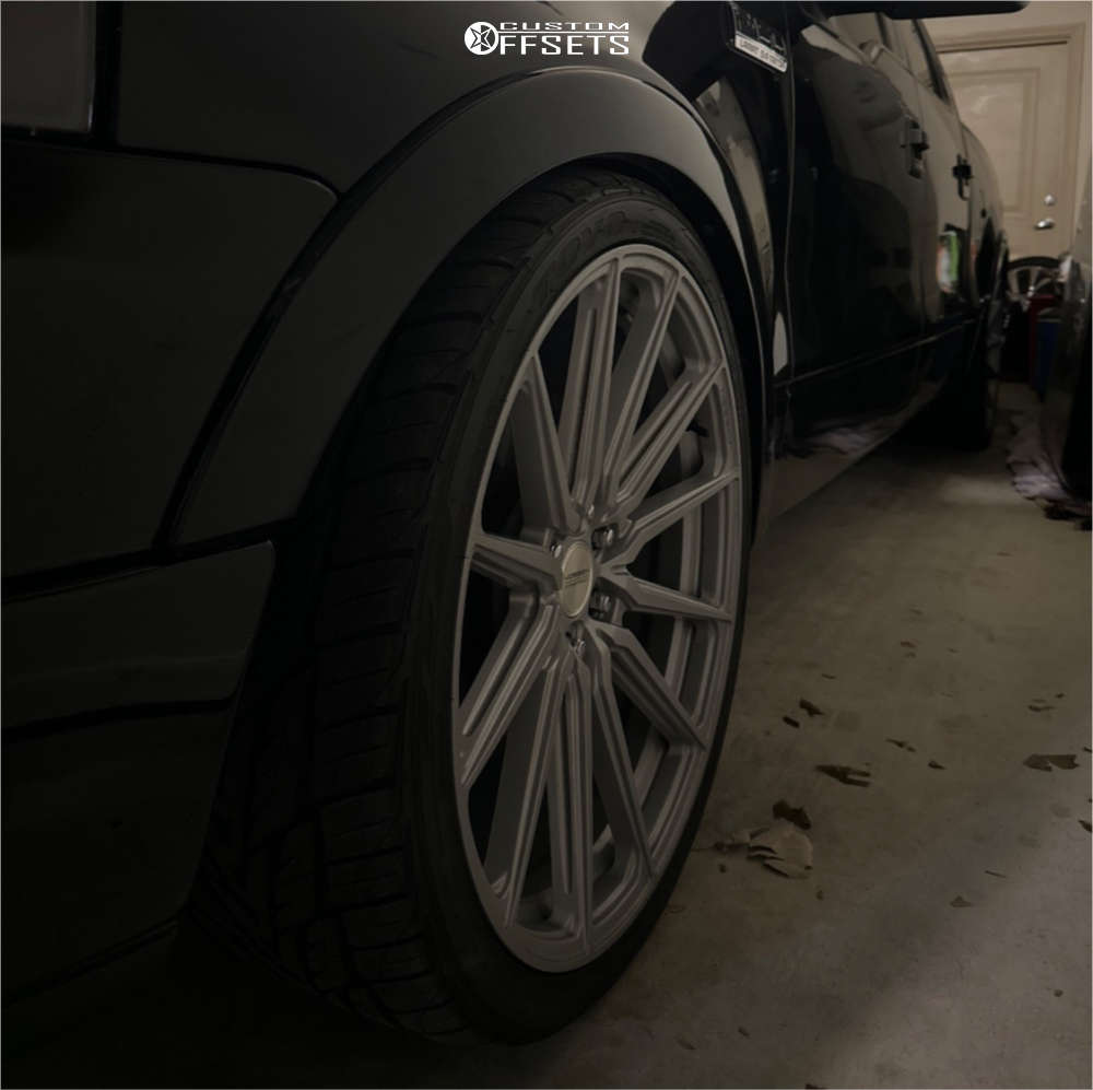 2004 Ford F-150 with 24x10 30 Vossen Hf6-1 and 295/30R24 Toyo Tires ...