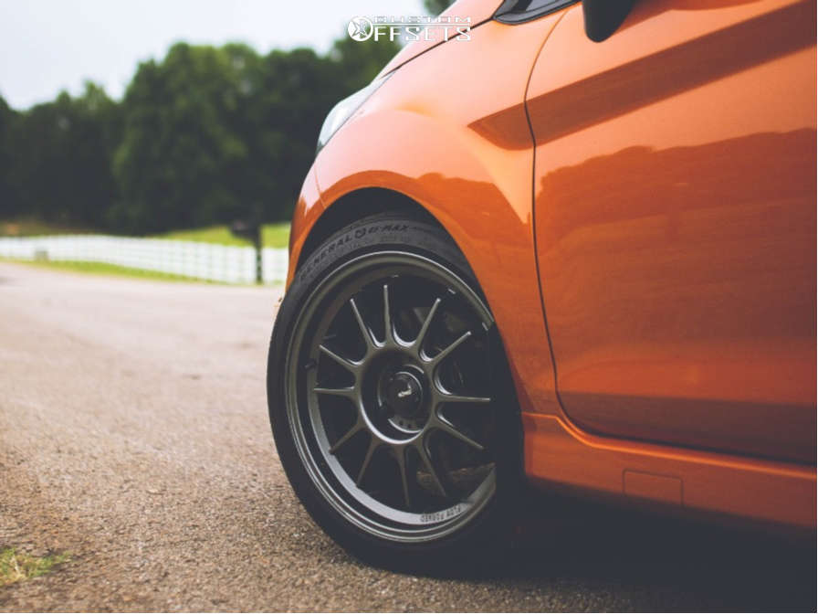 2017 Ford Fiesta with 17x8 40 Konig Hypergram and 205/45R17 Continental ...