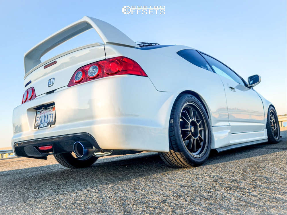 2006 Acura RSX with 17x8 35 Konig Hypergram and 245/40R17 Continental ...