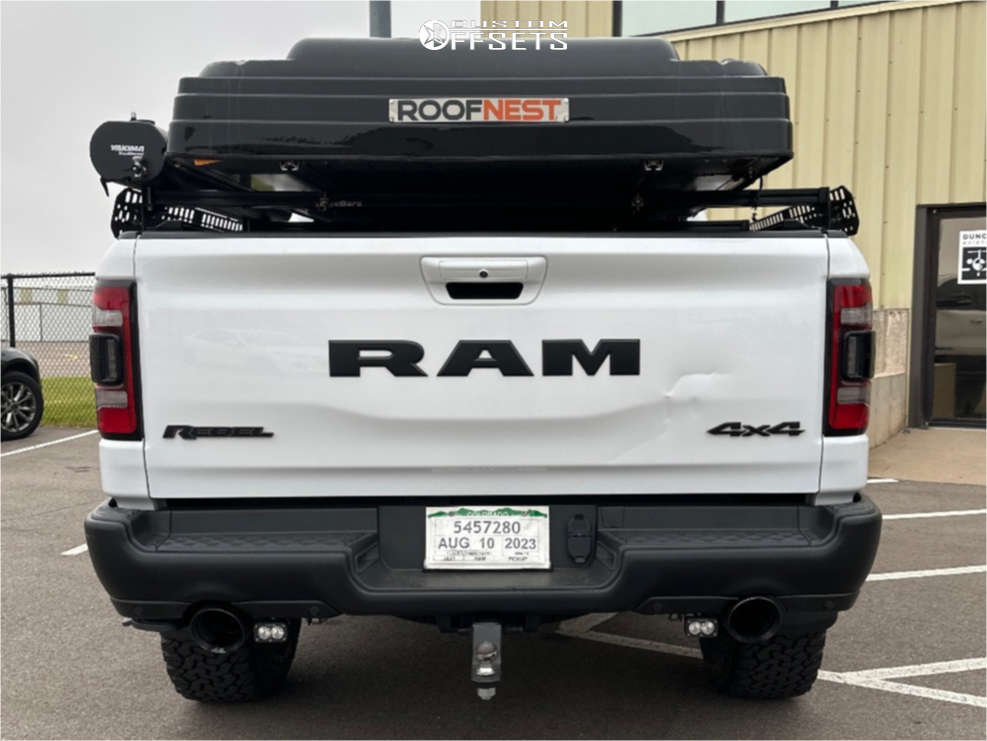 2021 Ram 1500 with 18x9 -12 Method Mr305 and 35/12.5R18 BFGoodrich All ...