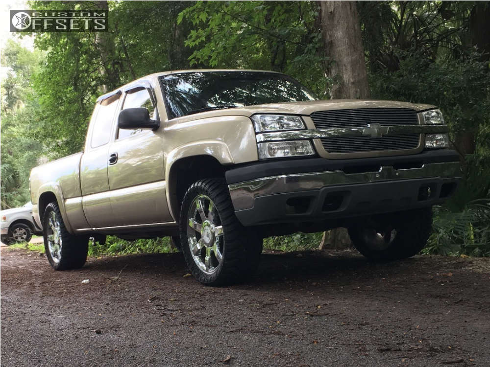2005 Chevrolet Silverado 1500 with 22x9 31 OE Performance 122 and 33/12 ...