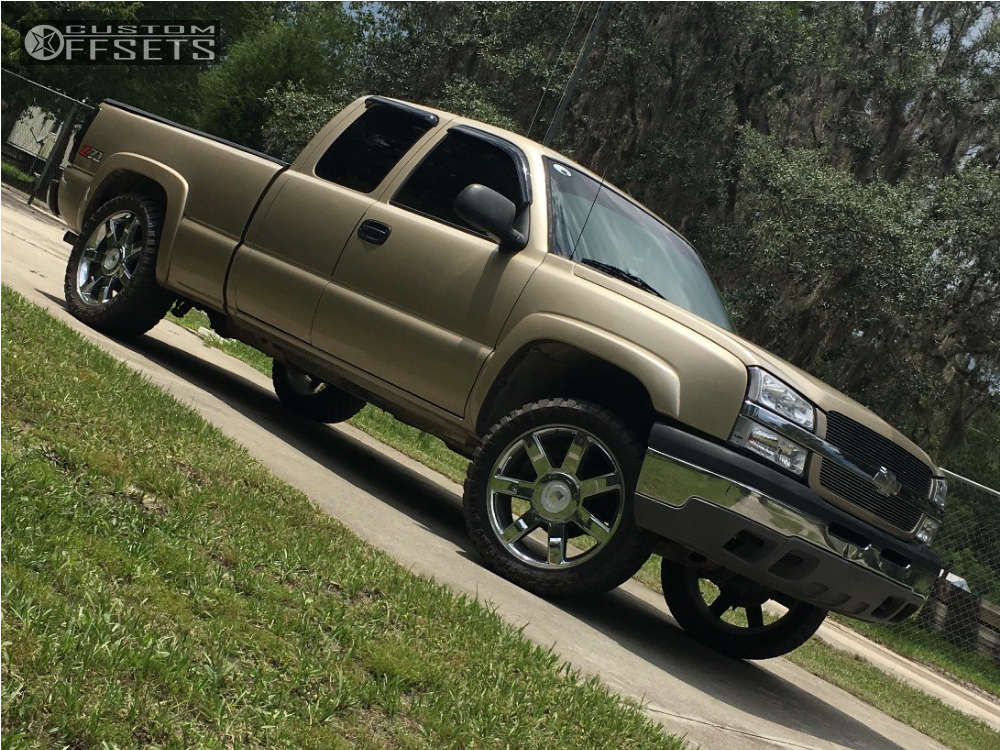 2005 Chevrolet Silverado 1500 with 22x9 31 OE Performance 122 and 33/12 ...