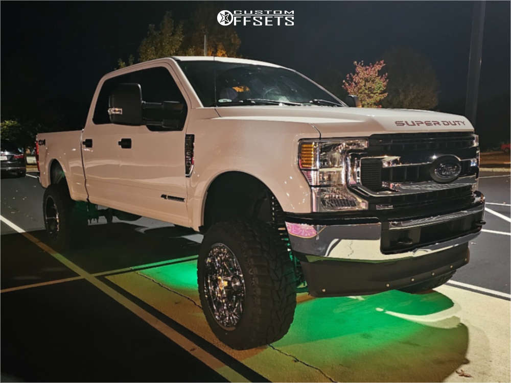 2020 Ford F-250 Super Duty with 22x12 -44 Axe Offroad Hades and 36/13 ...