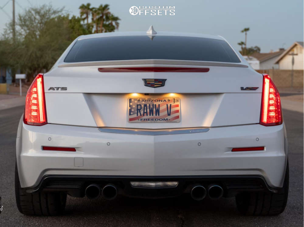 2017 Cadillac ATS with 18x9.5 24 VR Forged D03-r and 275/35R18 ...