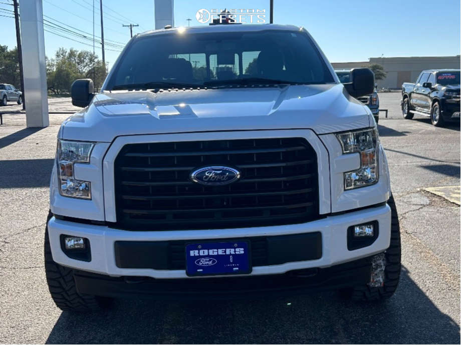 2017 Ford F-150 with 20x10 -18 Fuel Clash and 305/55R20 Toyo Tires Open ...