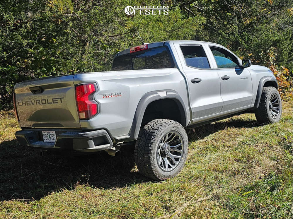 2023 Chevrolet Colorado with 20x10 -18 Fuel Warrior and 285/55R20 ...