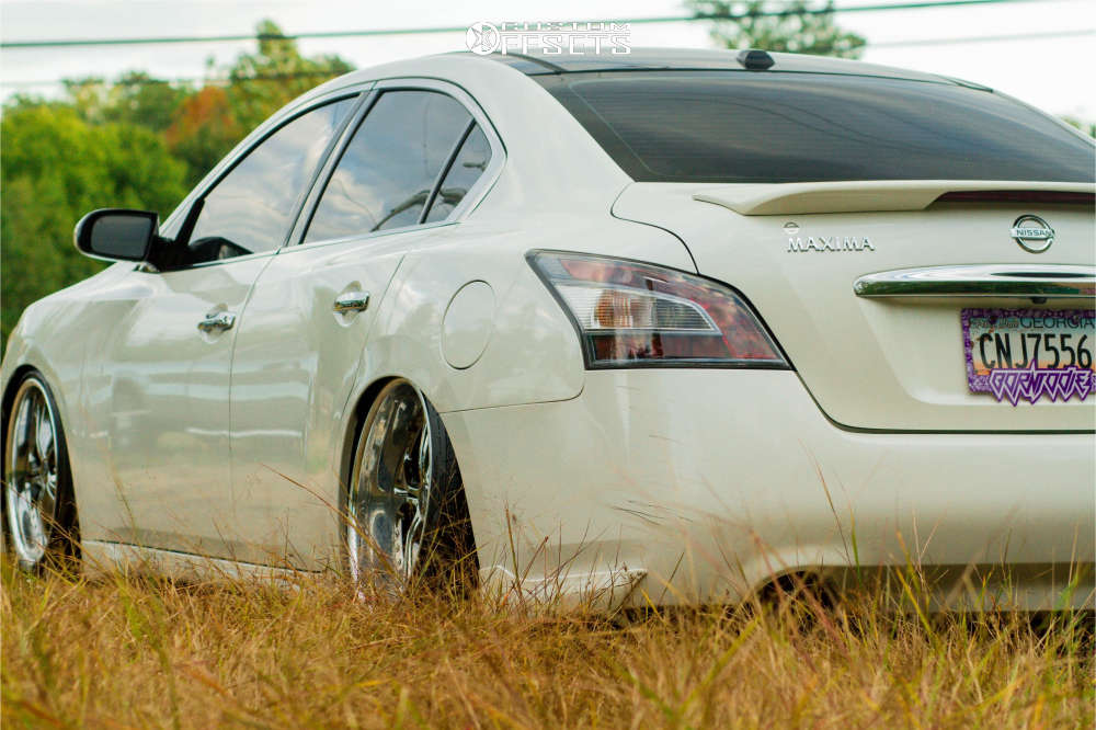 2013 Nissan Maxima with 18x9 17 Weds Cerberus 2 and 225/40R18 GT Radial ...