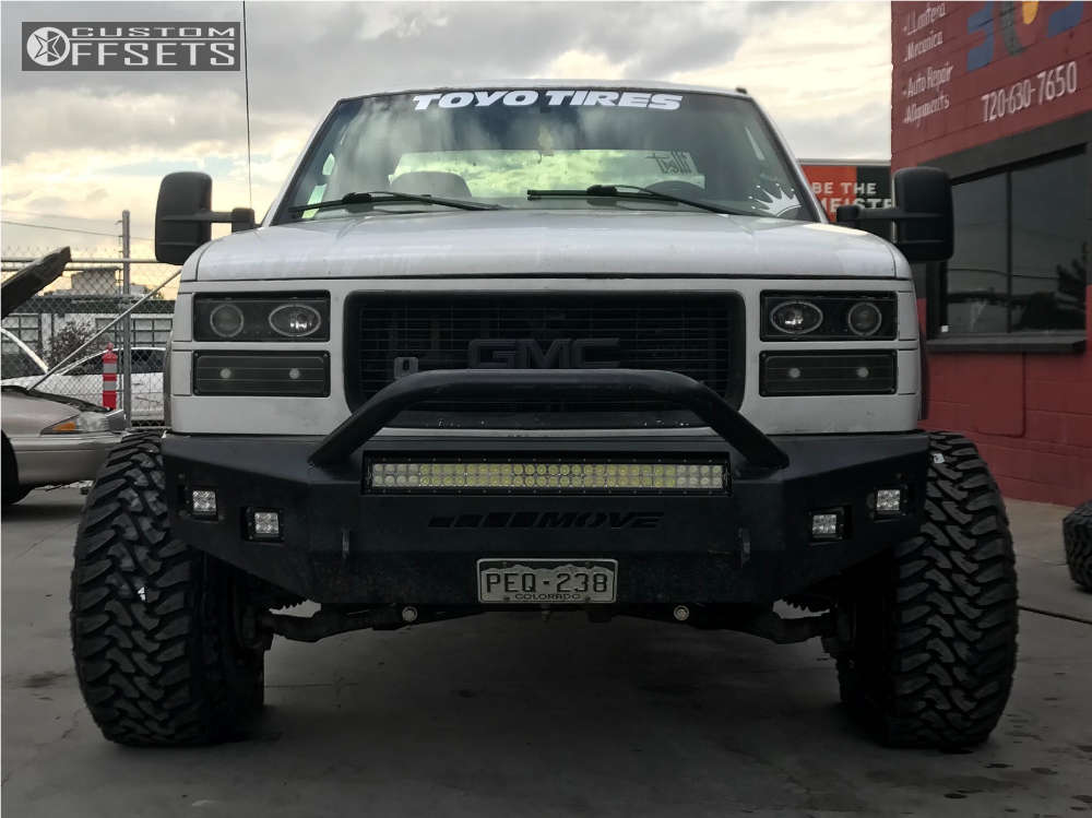 1997 GMC K2500 with 15x14 -101 Bart Wheels Super Trucker and 33/13.5R15 ...