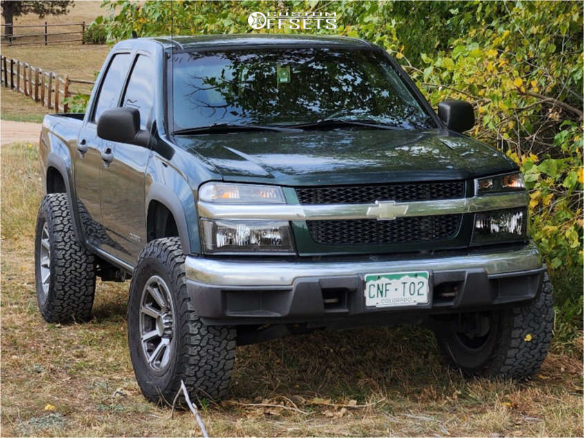 2004 Chevrolet Colorado with 17x8.5 18 Vision Turbine and 285/70R17 ...