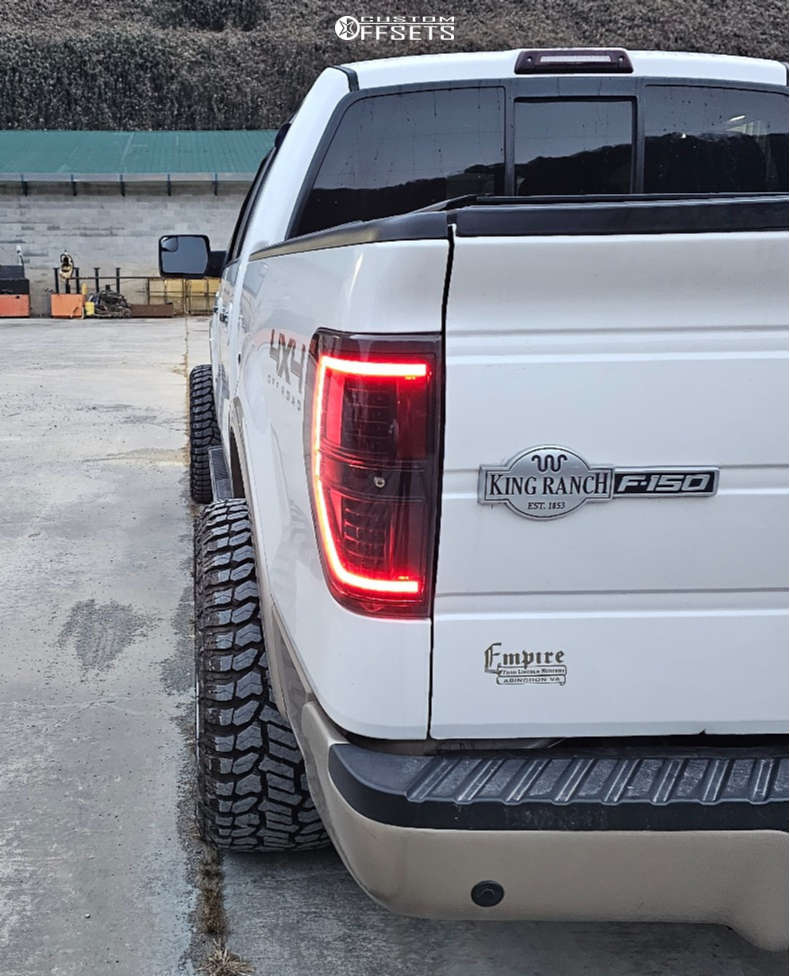 2014 Ford F-150 with 22x12 -51 ARKON OFF-ROAD Davinci and 33/12.5R22 ...