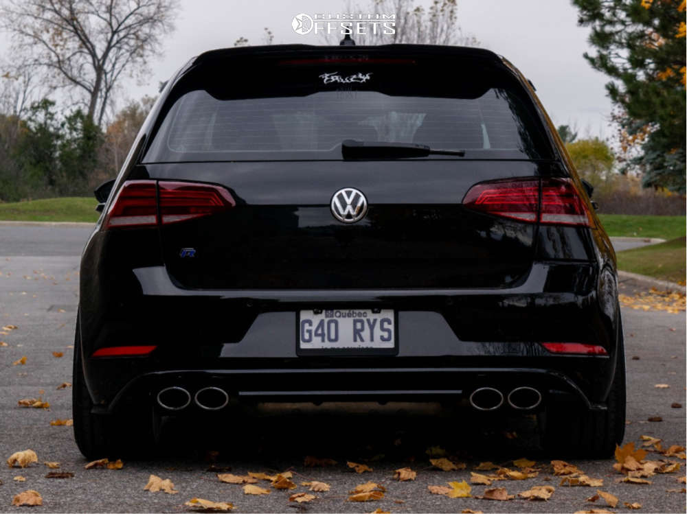 2019 Volkswagen Golf R with 18x9.5 38 Gram Lights 57dr and 225/40R18 ...