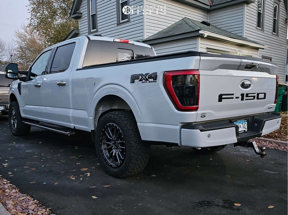 2021 Ford F-150 with 20x9 20 Fuel Rebel 6 and 285/55R20 Venom Power ...