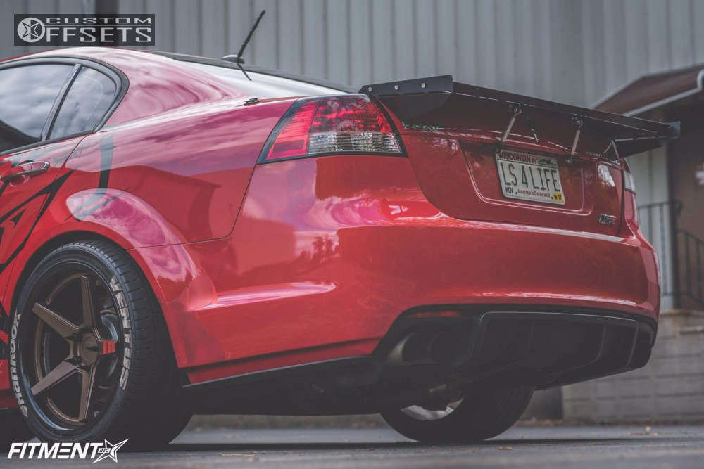 2009 Pontiac G8 with 19x9.5 35 Ferrada FR1 and 275/35R19 Hankook Ventus ...