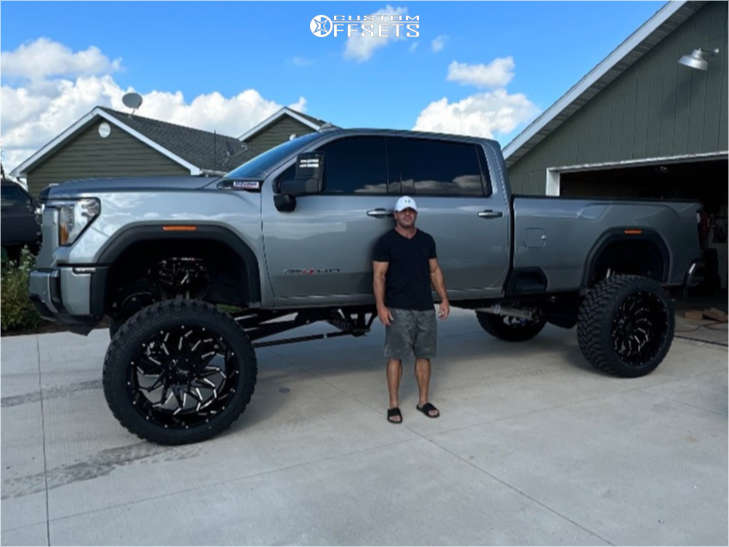 2024 GMC Sierra 2500 HD with 28x14 -76 Xtreme Mudder Xm-330 and 42/15 ...