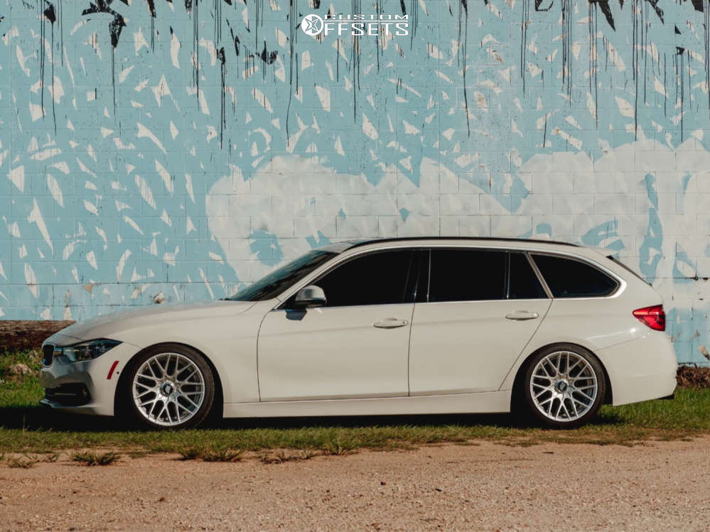 2017 BMW 330i XDrive with 18x9.5 35 Rotiform Rse and 245/45R18 ...