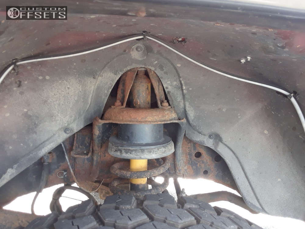 1998 Dodge Ram 1500 with 16x8 19 OEM Wheels Spaced Out Stockers and 285 ...