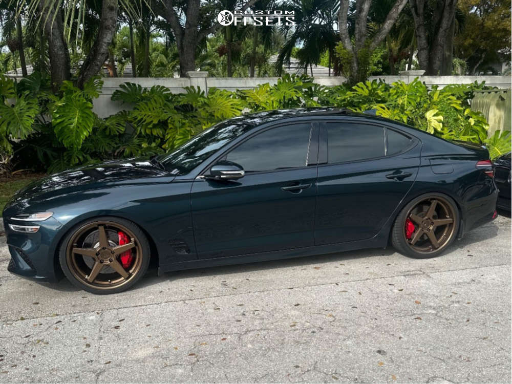 2022 Genesis G70 with 20x8.5 35 Ferrada Fr3 and 255/30R20 Falken Azenis ...
