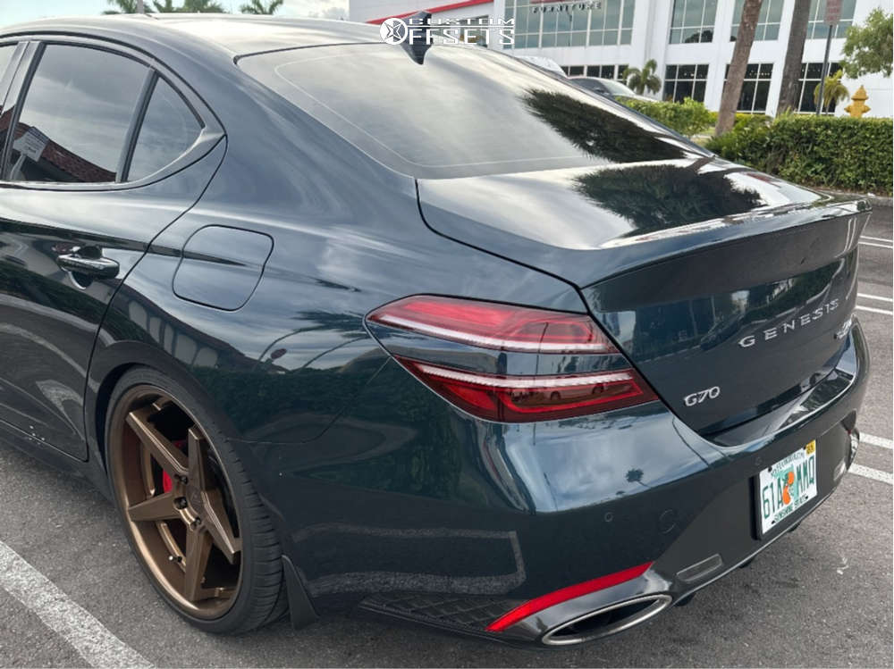 2022 Genesis G70 with 20x8.5 35 Ferrada Fr3 and 255/30R20 Falken Azenis ...