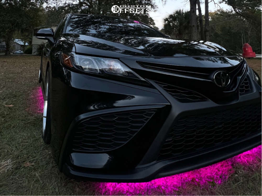 2023 Toyota Camry with 18x8.5 30 ESR Sr01 and 225/35R18 Westlake SA07 ...