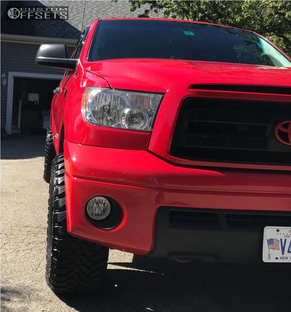 2012 Toyota Tundra with 20x9 18 Mayhem Rampage and 33/12.5R20 Toyo ...