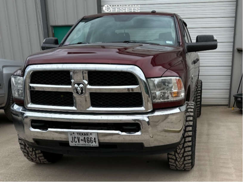 2016 Ram 2500 with 20x10 -19 Gear Off-Road 761bm and 35/12.5R20 ...