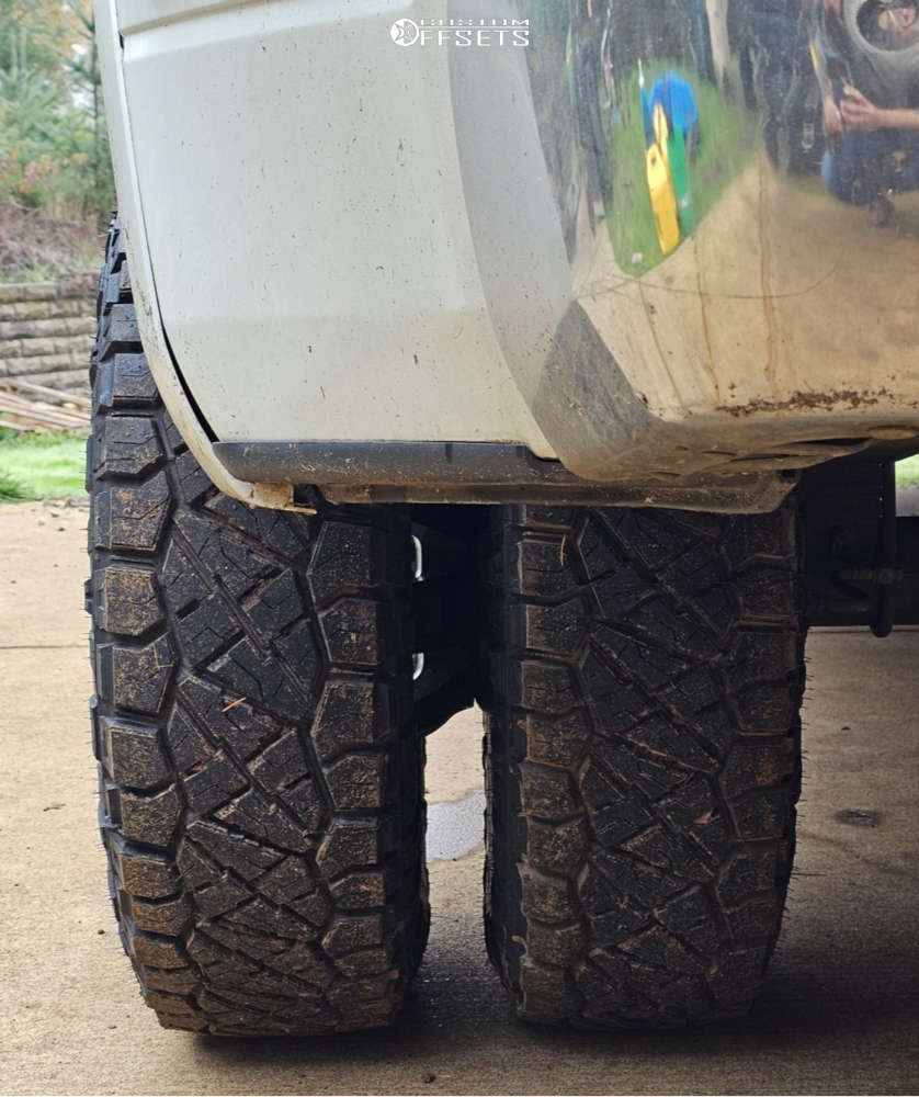 2011 Ram 3500 with 17x6.5 116 Fuel Maverick D538 and 255/80R17 Nitto ...