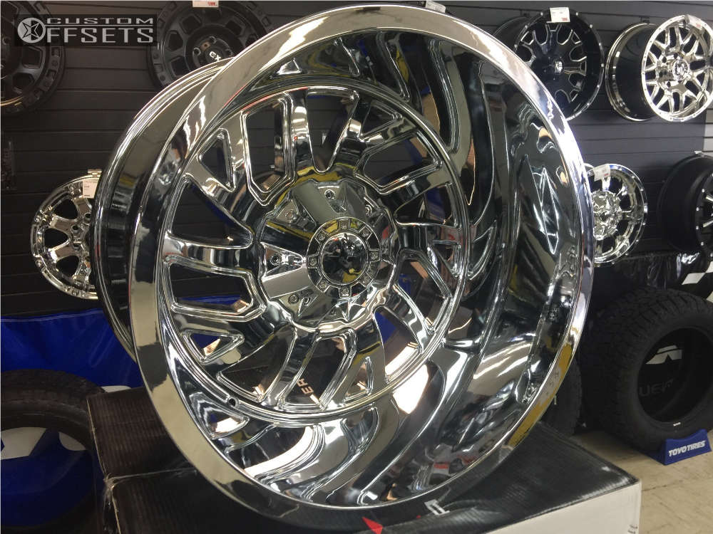 2013 Ford F-150 with 22x14 -76 RBP Glock and 355/40R22 Nitto Trail ...