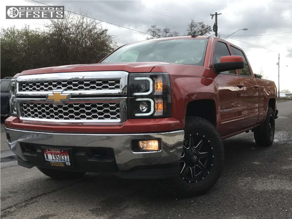 2015 Chevrolet Silverado 1500 with 18x9 0 Fuel Maverick and 275/70R18 ...