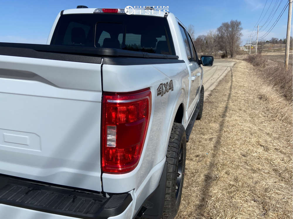 2022 Ford F-150 with 20x9 1 Fuel Variant and 285/60R20 Falken WildPeak ...