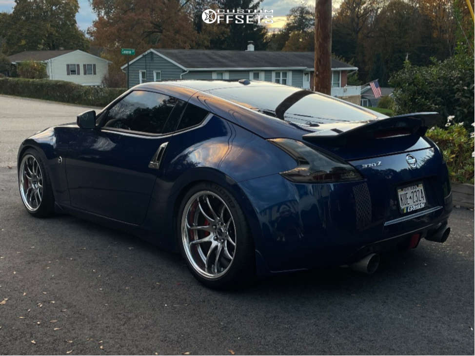 2019 Nissan 370Z with 19x9.5 15 Work Emotion Cr 2p and 245/30R19 ...