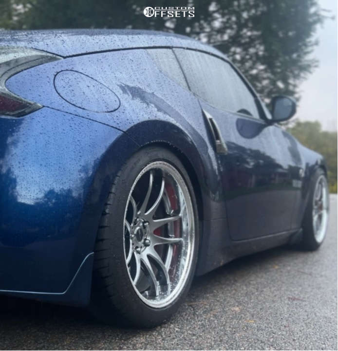 2019 Nissan 370Z with 19x9.5 15 Work Emotion Cr 2p and 245/30R19 ...