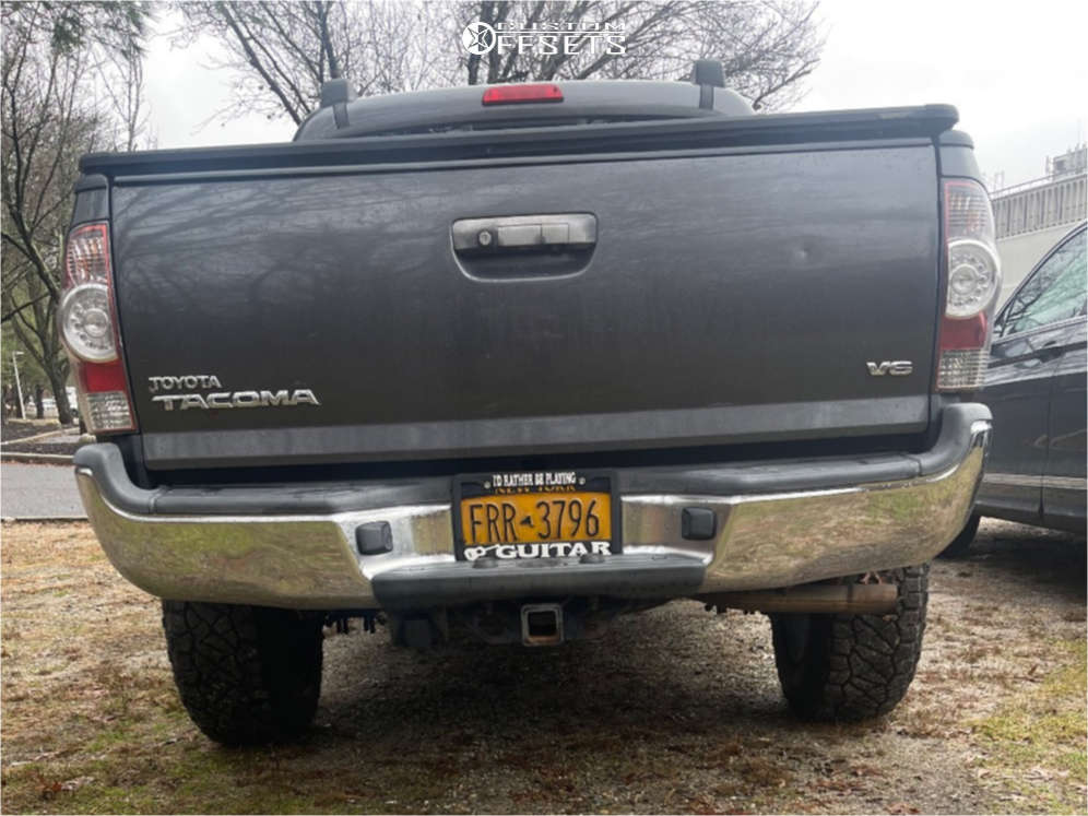 2013 Toyota Tacoma with 17x9 12 Mamba M27 and 265/70R17 Nitto Ridge ...