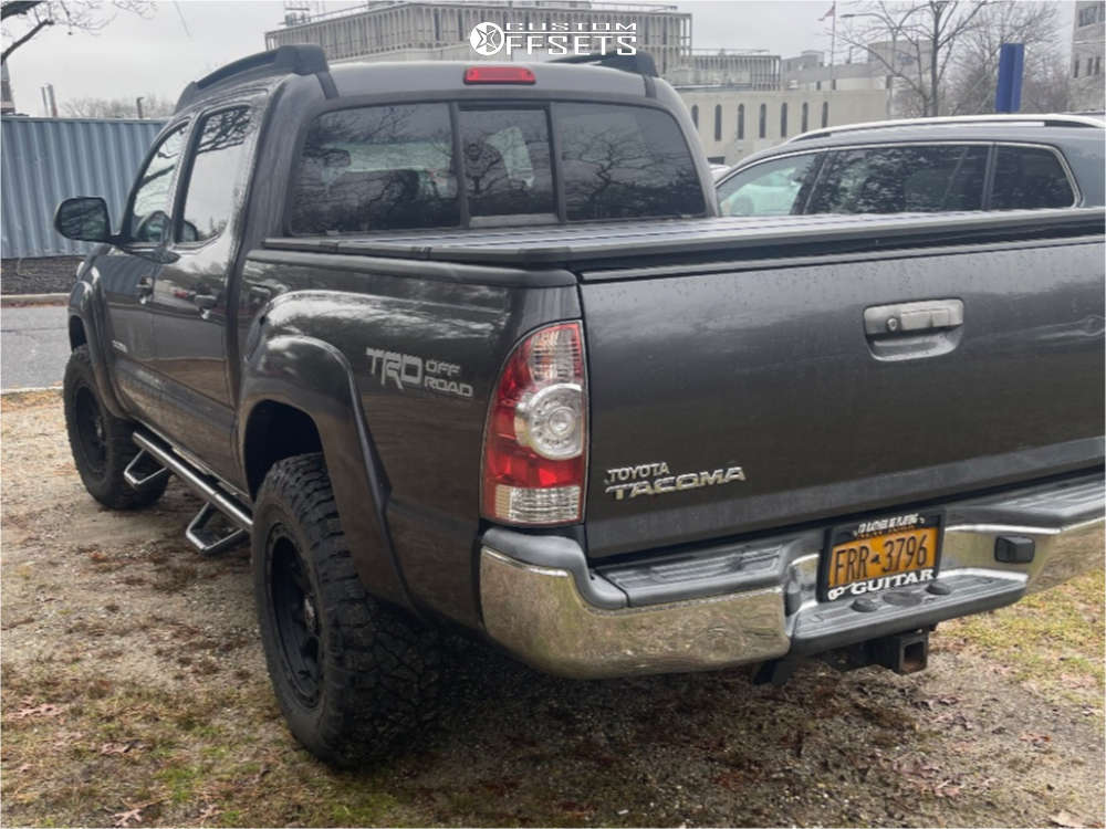 2013 Toyota Tacoma with 17x9 12 Mamba M27 and 265/70R17 Nitto Ridge ...