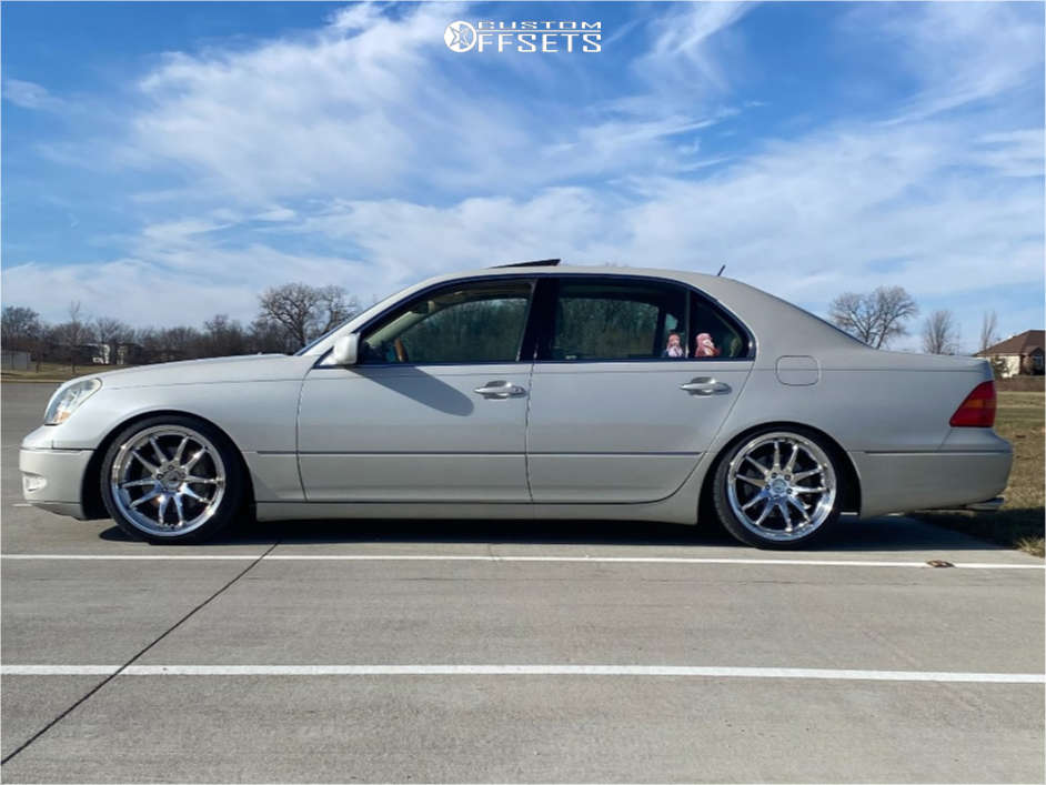 2002 Lexus LS430 with 19x9.5 22 Aodhan Ds02 and 235/35R19 Radar Dimax ...