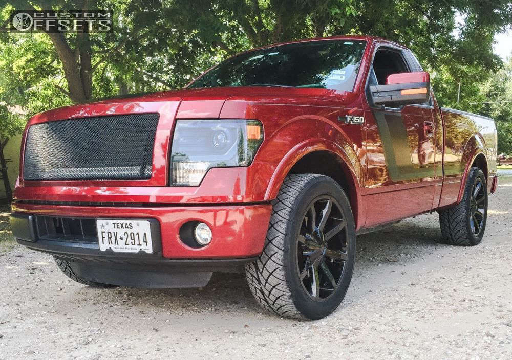 2014 Ford F-150 with 22x9.5 38 KMC Slide and 305/45R22 Nitto NT420V and ...