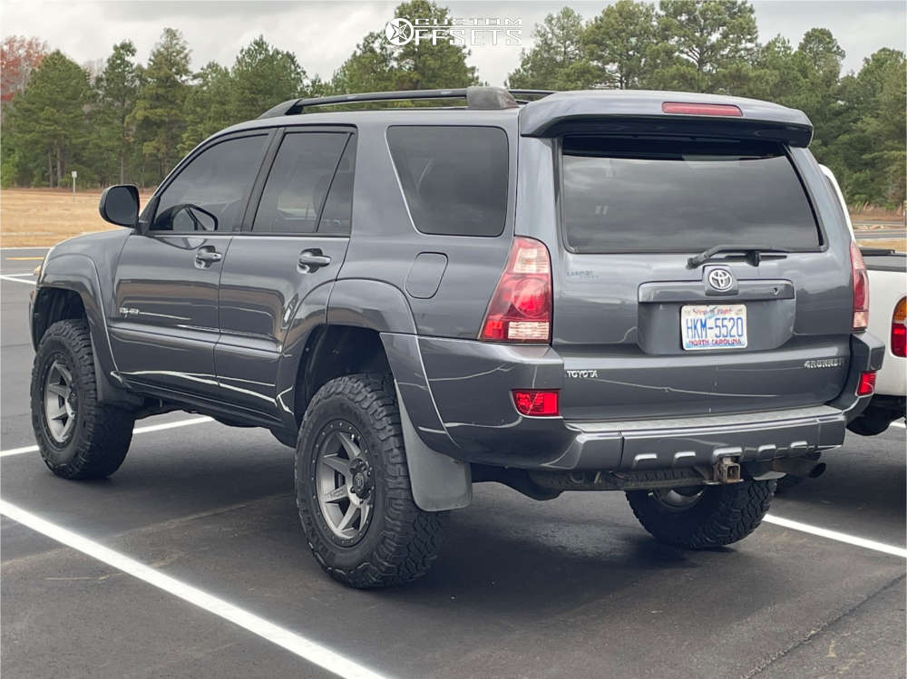 2005 Toyota 4Runner with 17x8.5 0 Icon Alloys Rebound and 265/70R17 ...