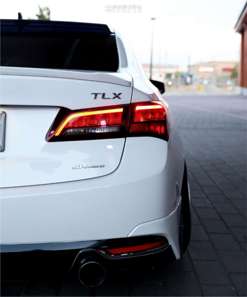 2015 Acura TLX with 19x9.5 18 Rennen Csl-2 and 225/35R19 Zeta Alventi ...