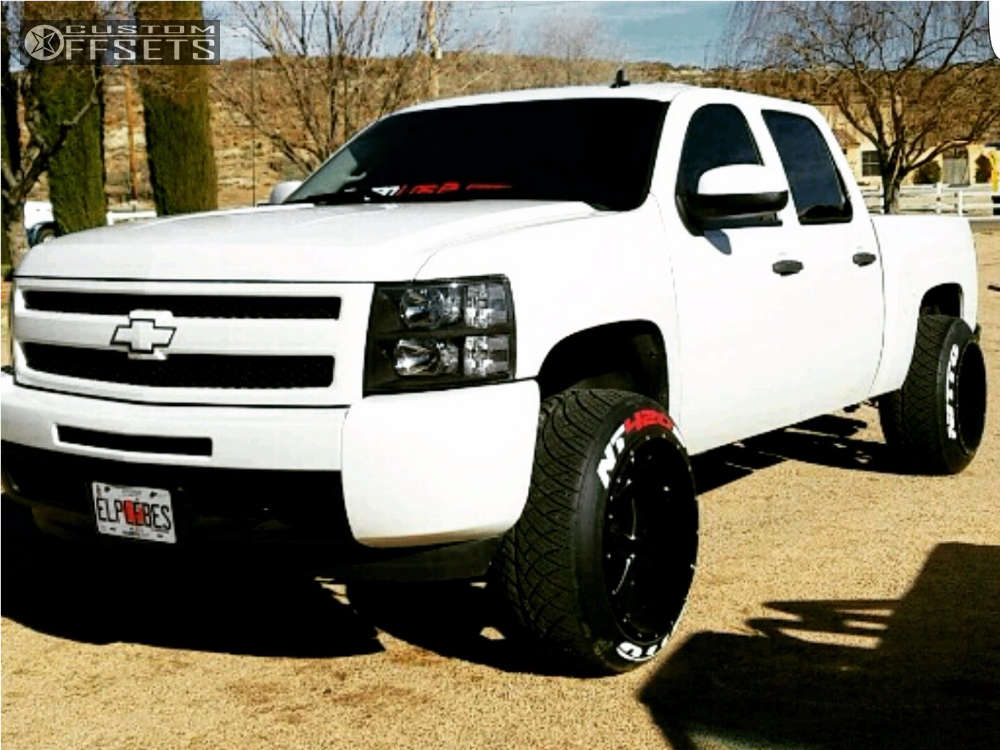 2009 Chevrolet Silverado 1500 with 22x14 -76 Moto Metal Mo962 and 305 ...